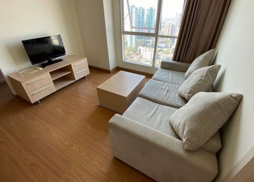 Scancondo | ให้เช่า คอนโด เดอะ คอมพลีท นราธิวาส ชั้น 30 ใกล้ BTS เดินทางสะดวก พร้อมอยู่ จองเลย!!